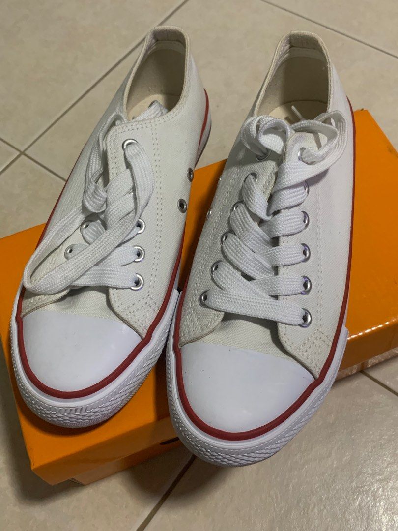 Checkers Shoes, Women's Fashion, Footwear, Sneakers on Carousell