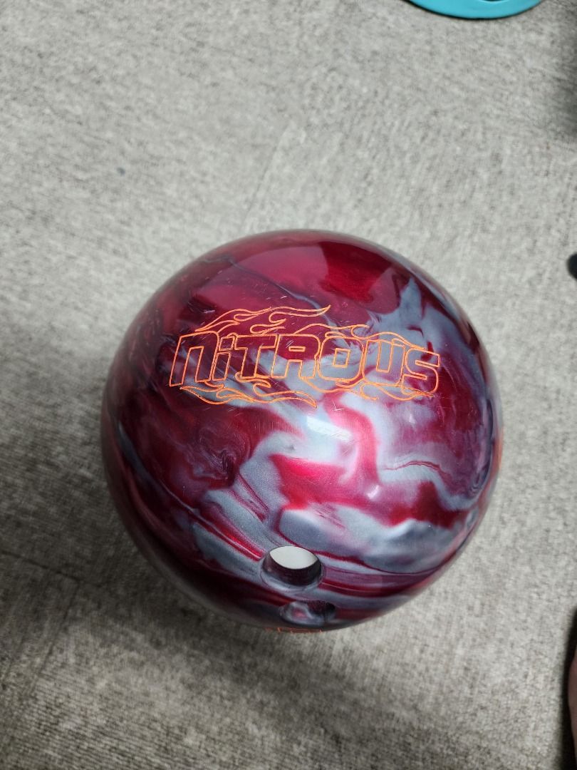 Columbia300 Nitrous Reactive Bowling Ball 12LBS (Red/Silver), Sports ...