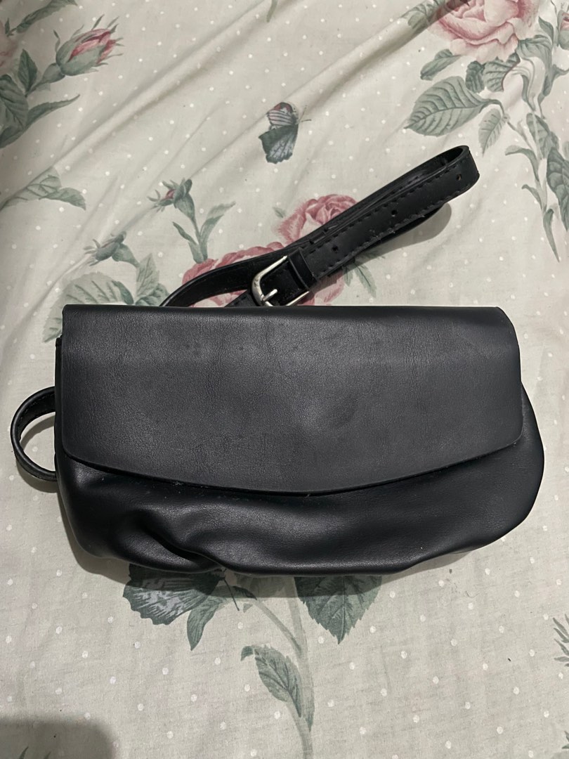 COS belt bag, Women's Fashion, Bags & Wallets, Cross-body Bags on Carousell