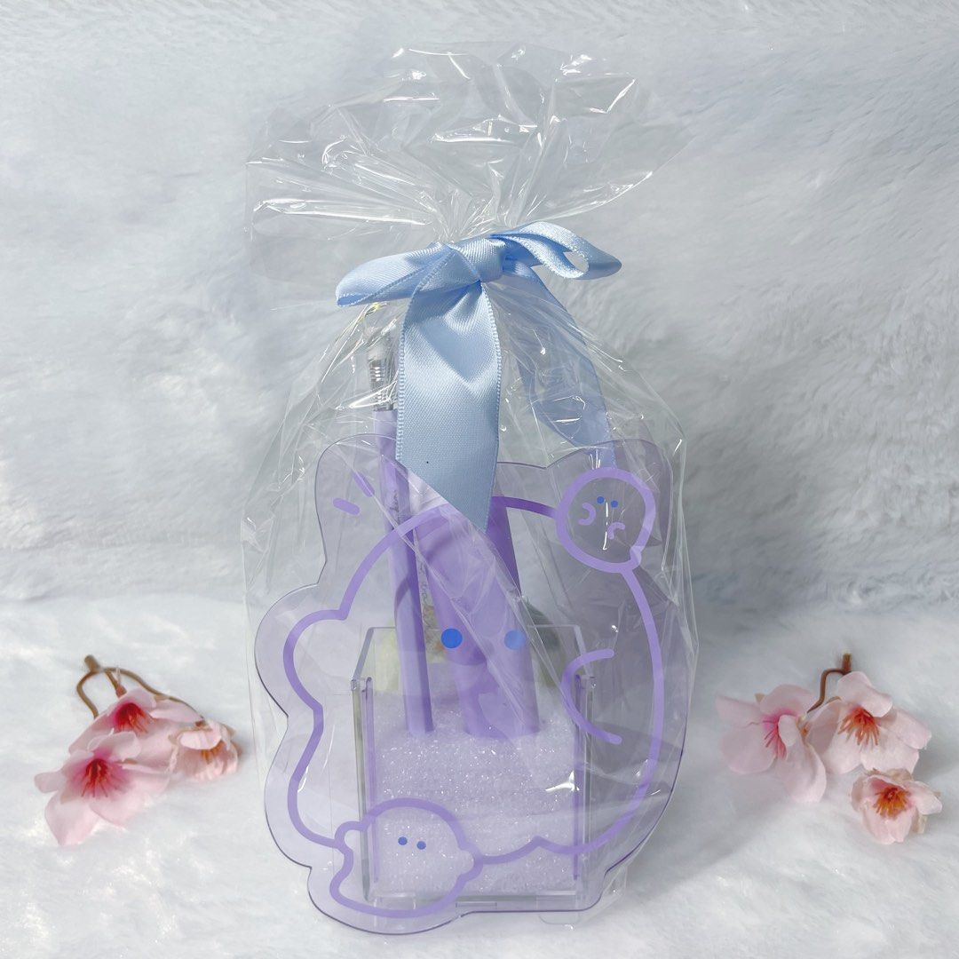 Crux Ghost Character Obake-nu Acrylic Pen Display Case, Hobbies & Toys ...