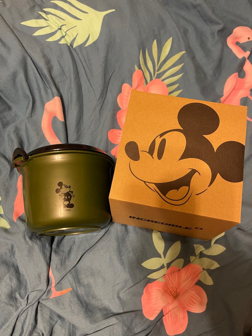 Disney A Rice Cooker for microwave oven, 傢俬＆家居, 廚具和餐具, 炊具及配件 - Carousell