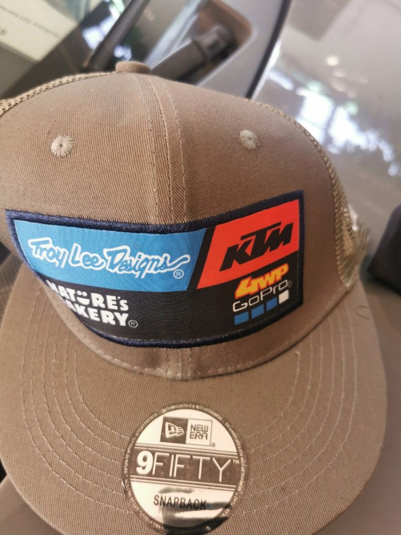 Formula 1 Racing Caps, Men's Fashion, Watches & Accessories, Caps ...