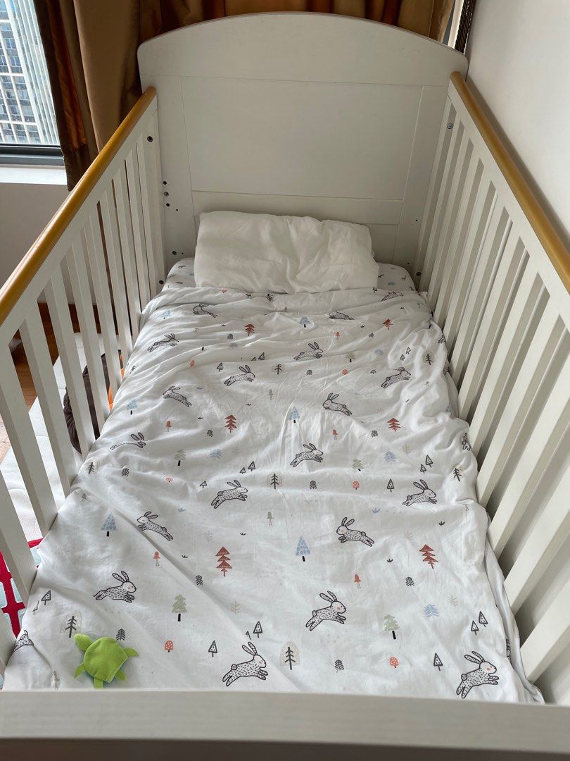 Free Cot (Mamas & Papas brand), Babies & Kids, Baby Nursery & Kids ...