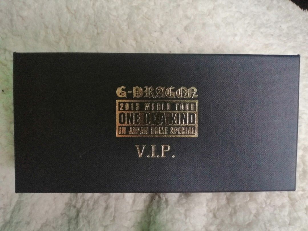 GD one of a kind VIP ring w/engraved signature, Hobbies & Toys ...