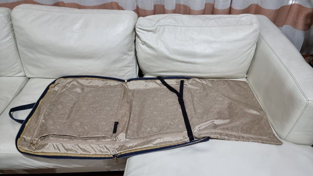 Georges Rech Case Suit Clothes Dress Garment Bag, Men's Fashion ...