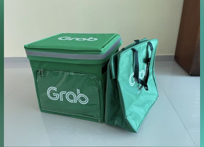 Grab food thermal bag set, Motorcycles, Motorcycle Accessories on Carousell