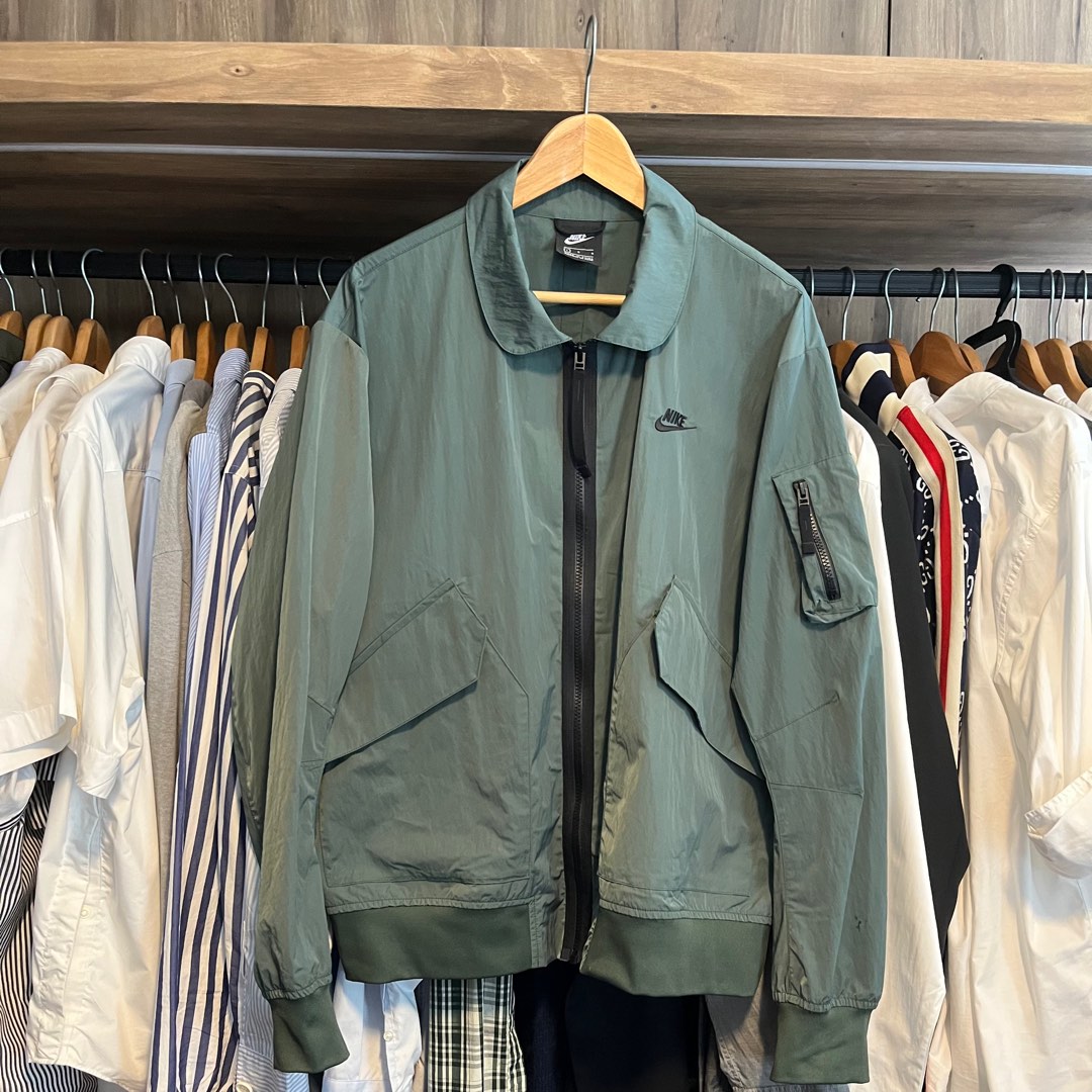 Green Nike Sports jacket, Men's Fashion, Coats, Jackets and Outerwear ...