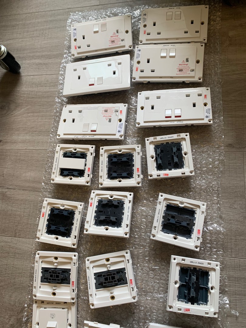 Hager socket & switch (HDB BTO), TV & Home Appliances, Electrical ...