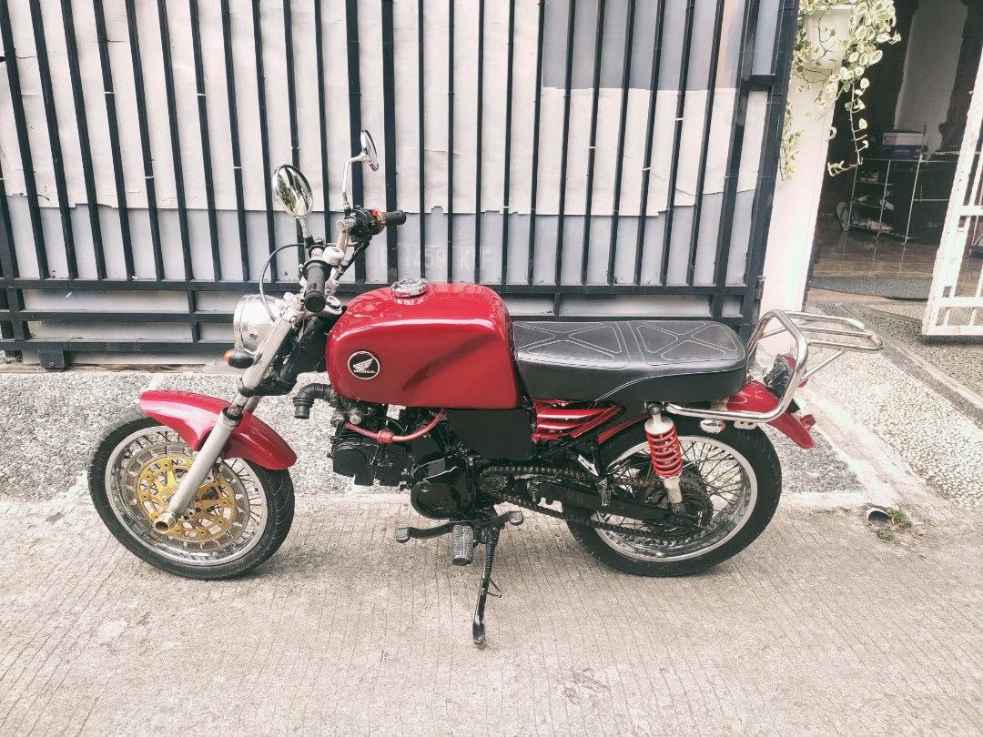 Honda CB mini 100 CC custome, Motor di Carousell