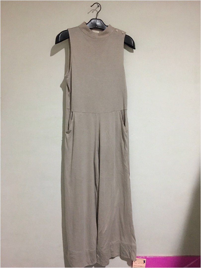 jumpsuit (baju kodok), Fesyen Wanita, Pakaian Wanita, Jumpsuits di Carousell