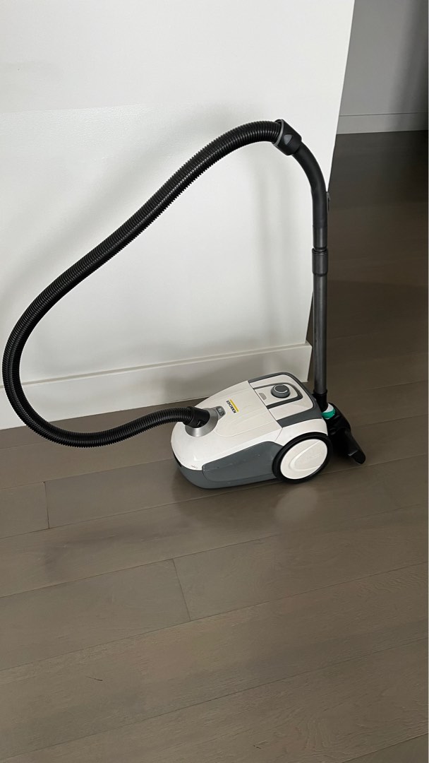 Karcher Vacuum VC2 with 2 FREE vaccum bags, TV & Home Appliances ...