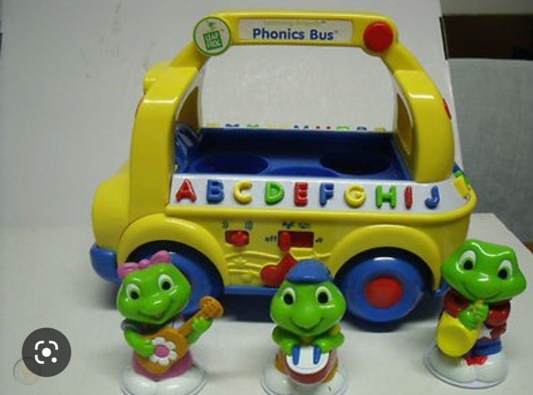 Leapfrog Learning Friends Phonics Bus figure, Hobbies & Toys, Toys ...