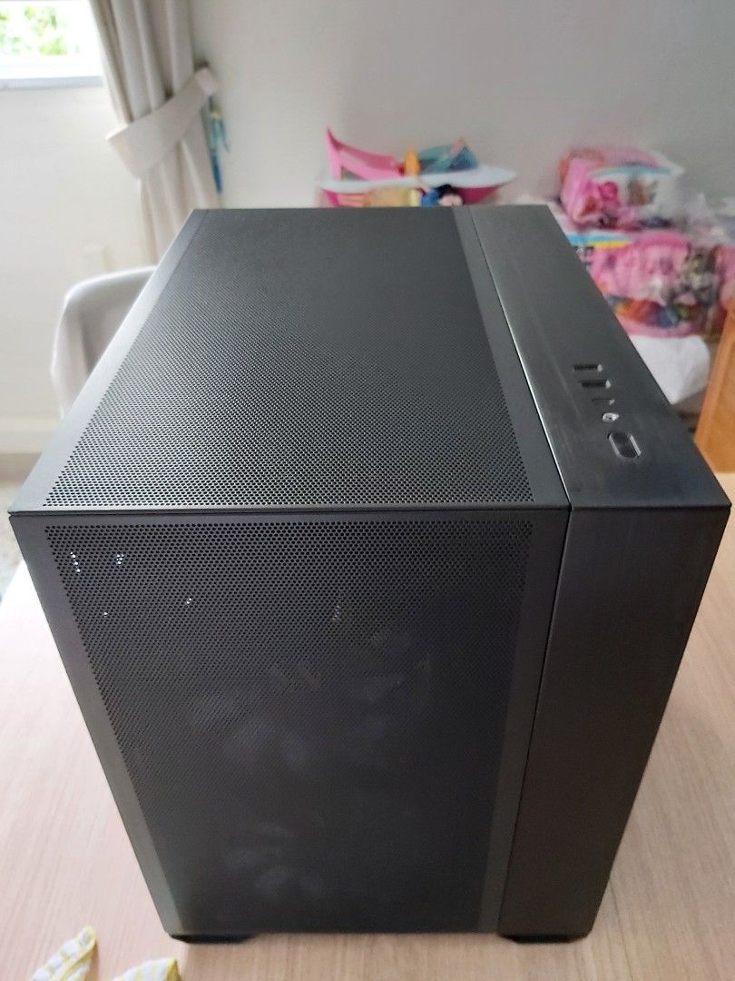 LIAN LI PC-O11 Air Mini Casing Black with free stuff, Computers & Tech ...