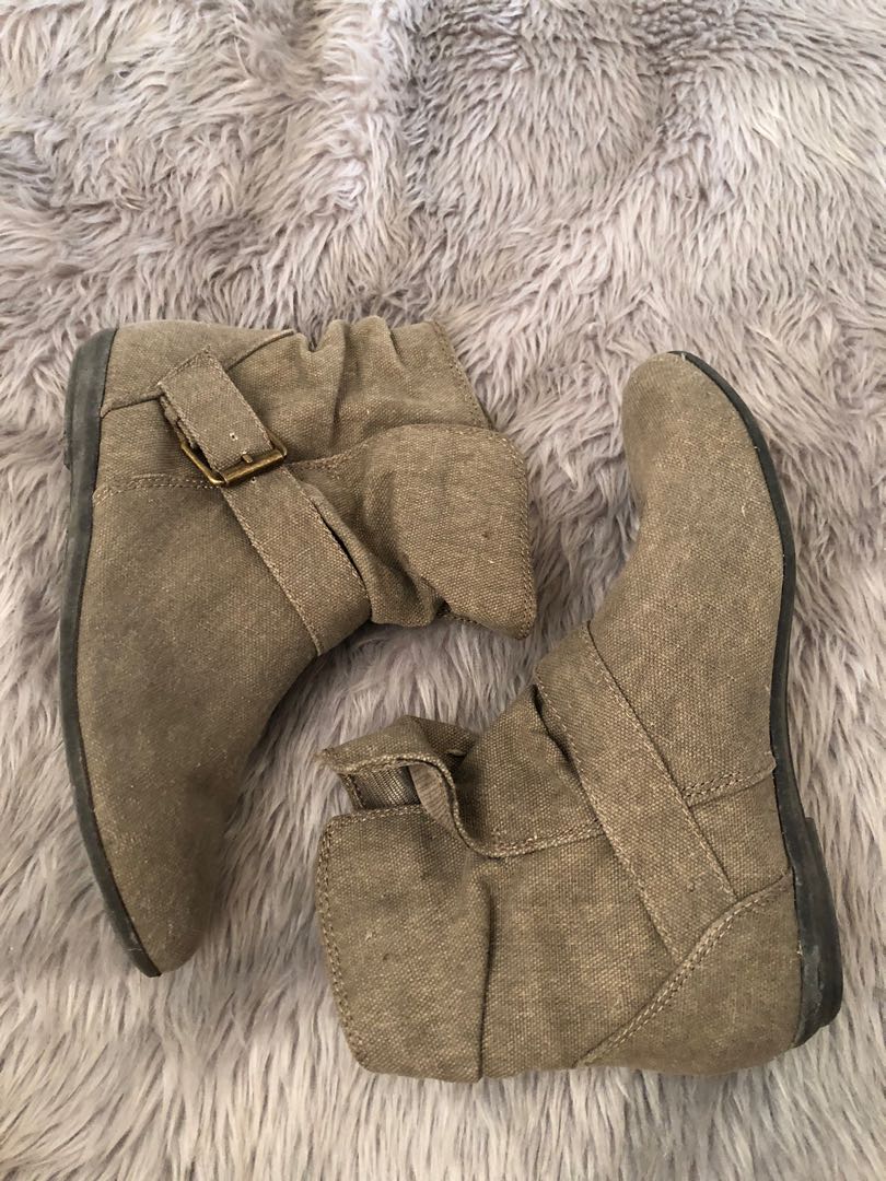 Lower East Side Boots, Women's Fashion, Footwear, Boots on Carousell