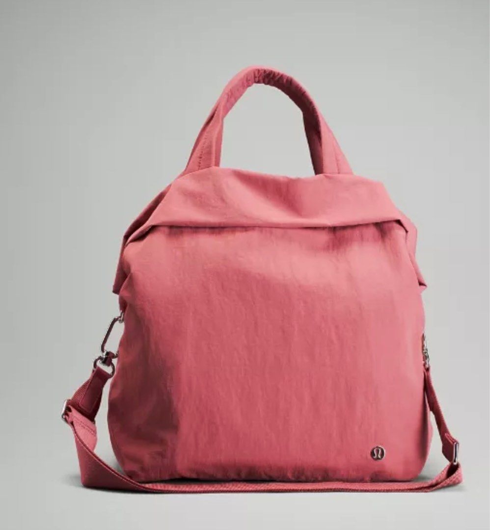 Lululemon bag - On My Level Bag 2.0 19L, Women's Fashion, Bags ...