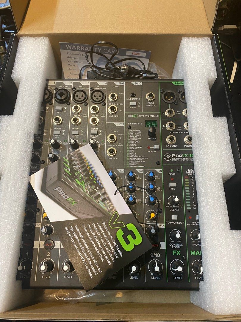 Mackie ProFX10 v3, Audio, Other Audio Equipment on Carousell