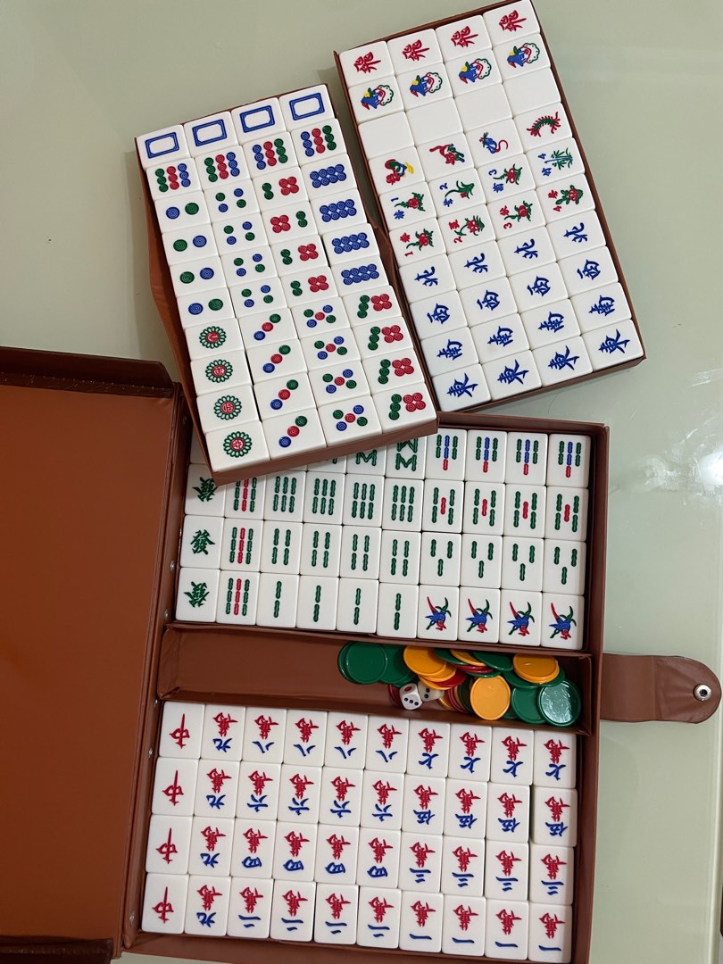 Mahjong Set, Hobbies & Toys, Toys & Games on Carousell