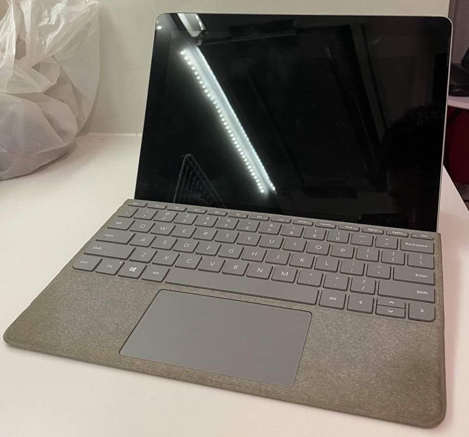 Microsoft Surface Go (1st Generation, 8GB RAM, 128GB), Computers & Tech ...