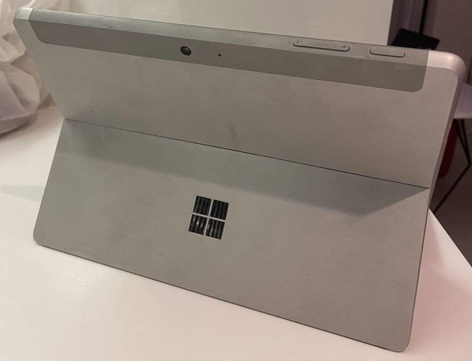 Microsoft Surface Go (1st Generation, 8GB RAM, 128GB), Computers & Tech ...