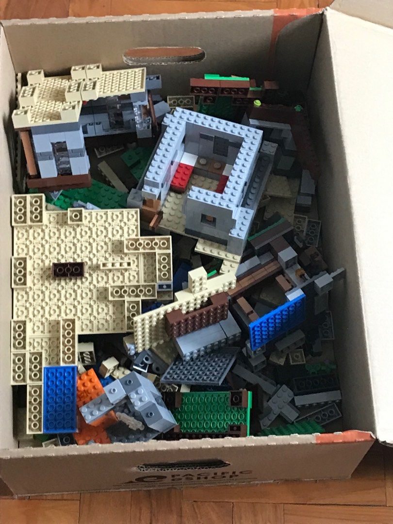 Minecraft Lego Building Pieces, Hobbies & Toys, Toys & Games on Carousell