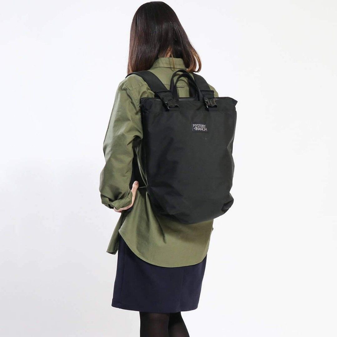 Mystery Ranch Deluxe Booty Bag - Black, Men's Fashion, Bags, Backpacks ...