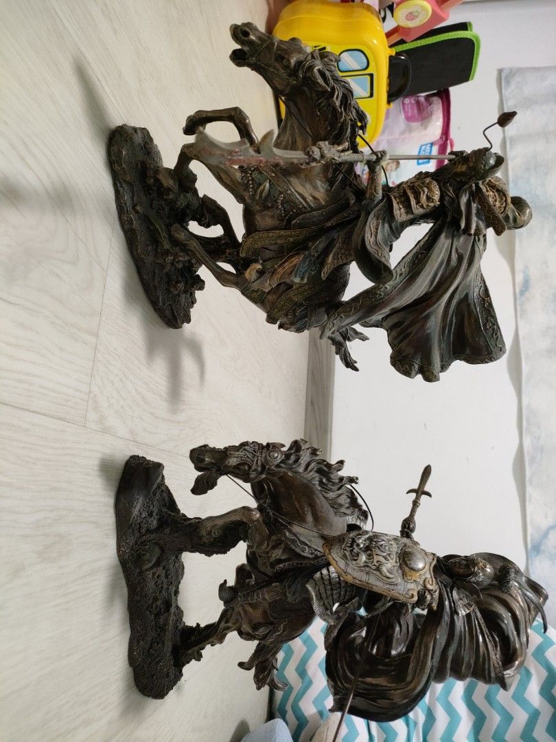 Myth Guan Yu and Zhao Yun, Hobbies & Toys, Memorabilia & Collectibles ...