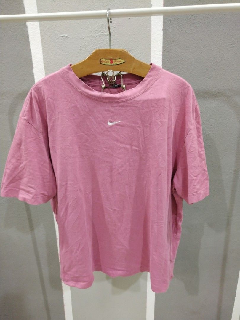 nike-center-swoosh-women-s-fashion-tops-shirts-on-carousell
