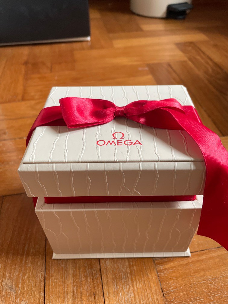 OMEGA WATCH BOX, Luxury, Watches on Carousell