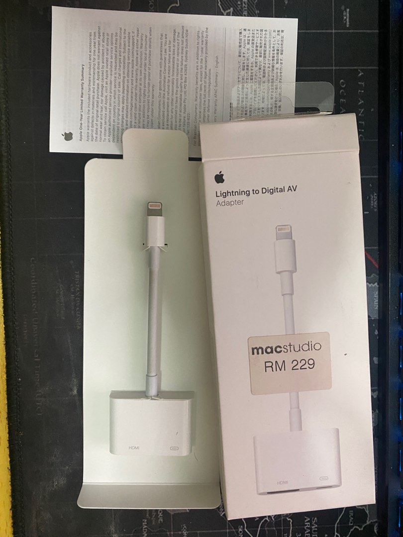 Original Apple Lightning to Digital AV Adapter, Computers & Tech, Parts ...