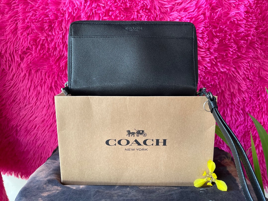 Original Coach DOUBLE ZIP TRAVEL WALLET, Luxury, Bags & Wallets on ...