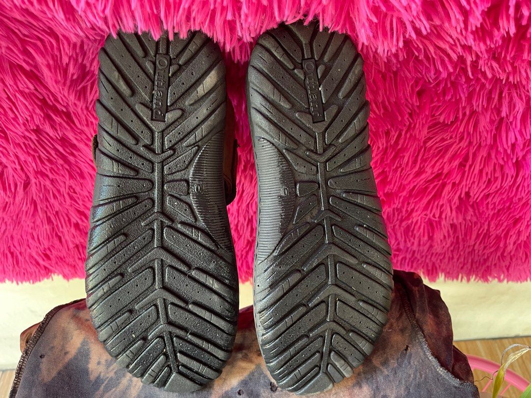 Original outland sandals for men, Men's Fashion, Footwear, Slippers ...