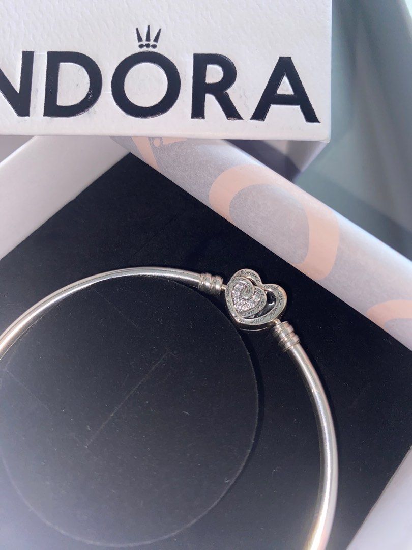 Pandora Limited Edition Moments Infinite Hearts Clasp Bangle, Women's ...