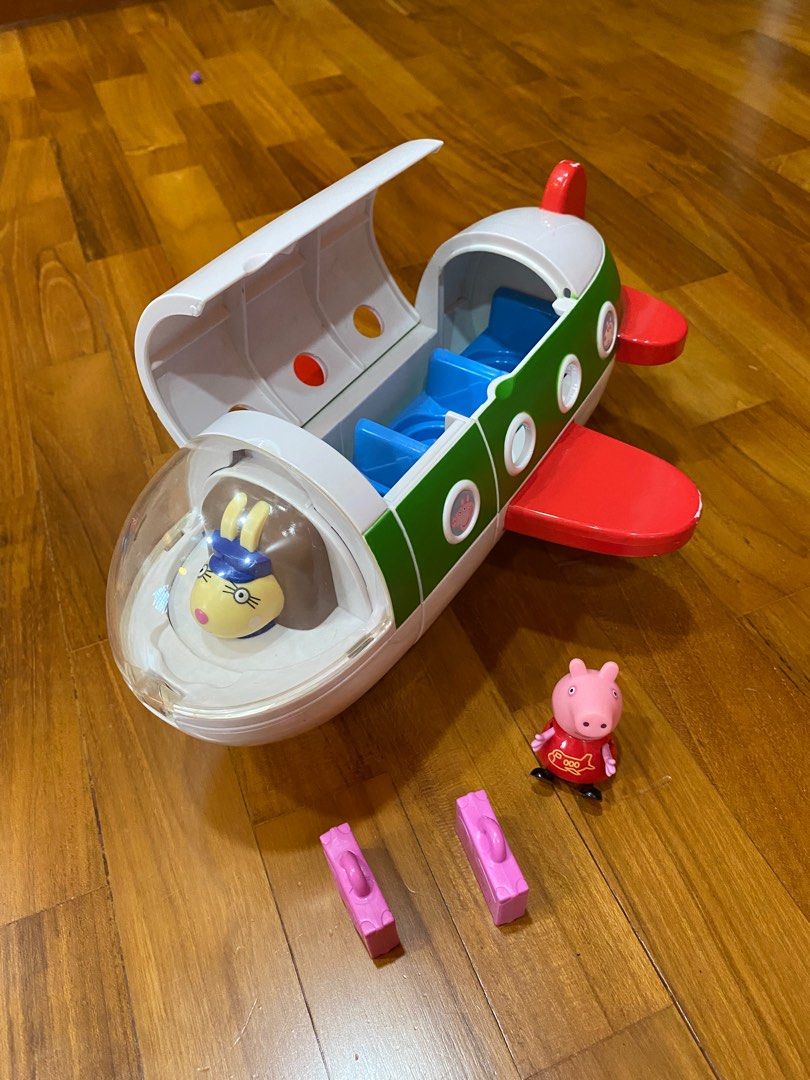 PEPPA PIG Plane set, Hobbies & Toys, Toys & Games on Carousell