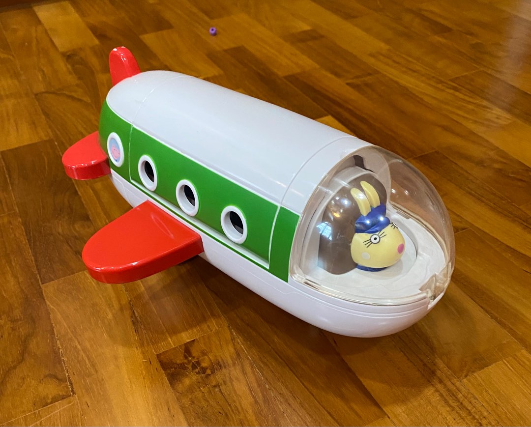 PEPPA PIG Plane set, Hobbies & Toys, Toys & Games on Carousell