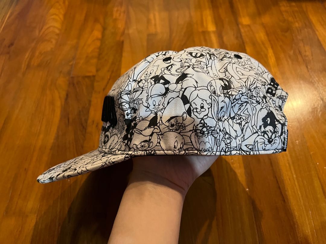 Phantaci Jay Chou x Looney Tunes SnapBack Cap, Men's Fashion, Watches ...