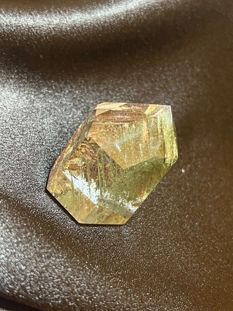 Phantom Quartz, Hobbies & Toys, Memorabilia & Collectibles, Vintage Collectibles on Carousell