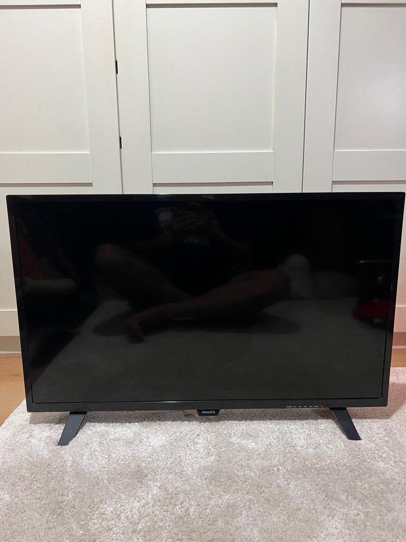 Phillips 32inch Non Smart TV, TV & Home Appliances, TV & Entertainment ...