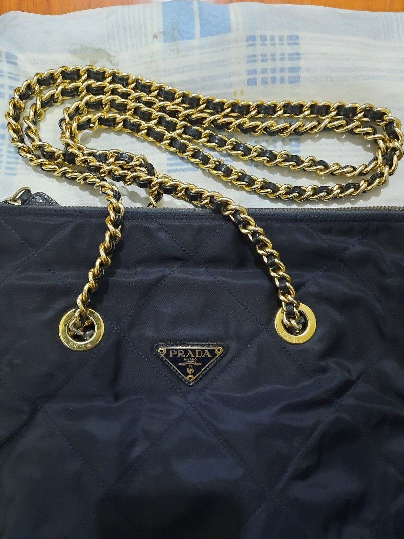PRADA CHAIN SHOULDER BAG, Luxury, Bags & Wallets on Carousell