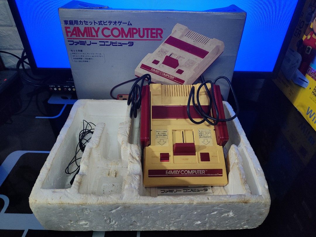 Rare Nintendo FamiCom Square Button, Video Gaming, Video Game Consoles, Nintendo on Carousell