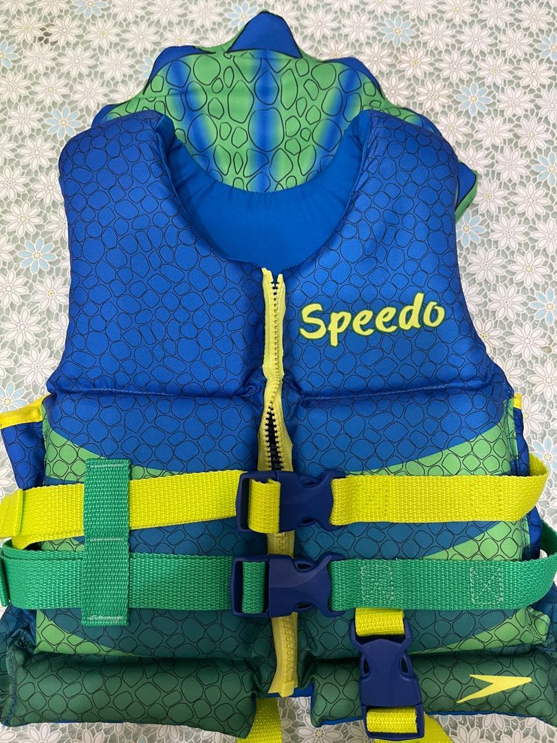 Speedo Life jacket 14-23kg 救生衣, 兒童＆孕婦用品, 嬰兒及小童流行時尚 - Carousell
