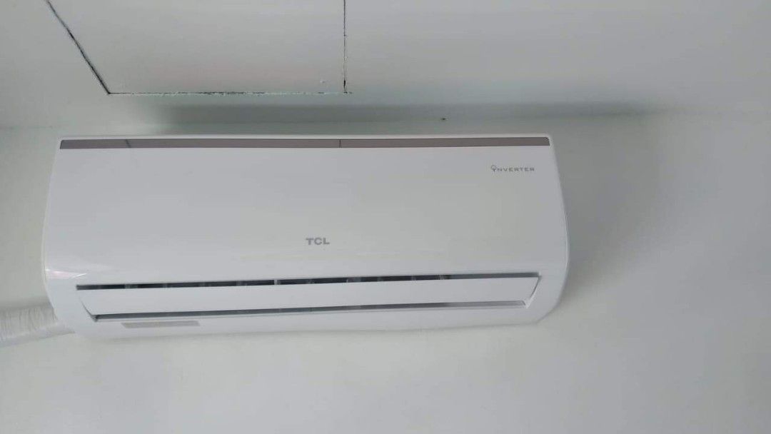 TCL DC INVERTER WITH FREE INSTALLATION !!, TV & Home Appliances, Air ...