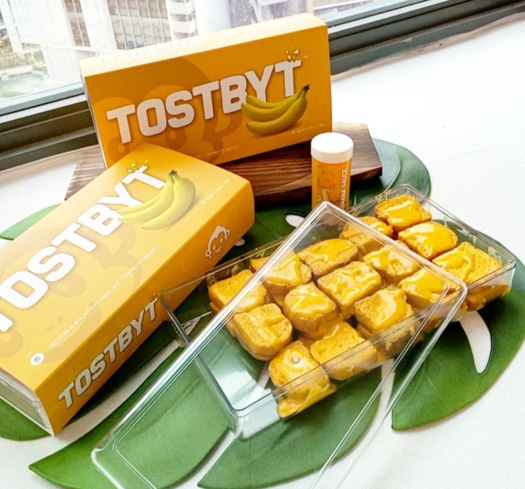 Toasted bread with choc banana sauce (tostbyt), Food & Drinks, Other ...