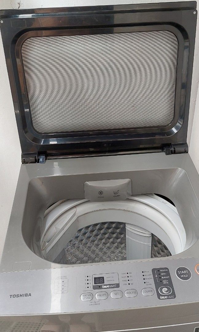 Toshiba 7kg Fully Auto Top Load Washing Machine, TV & Home Appliances, Washing Machines and ...
