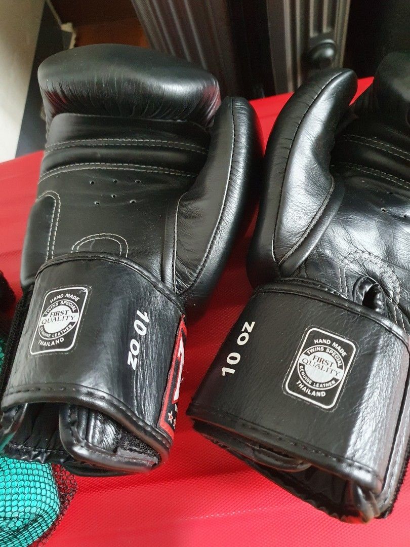 Twins Special Boxing Gloves, Sports Equipment, Other Sports Equipment ...