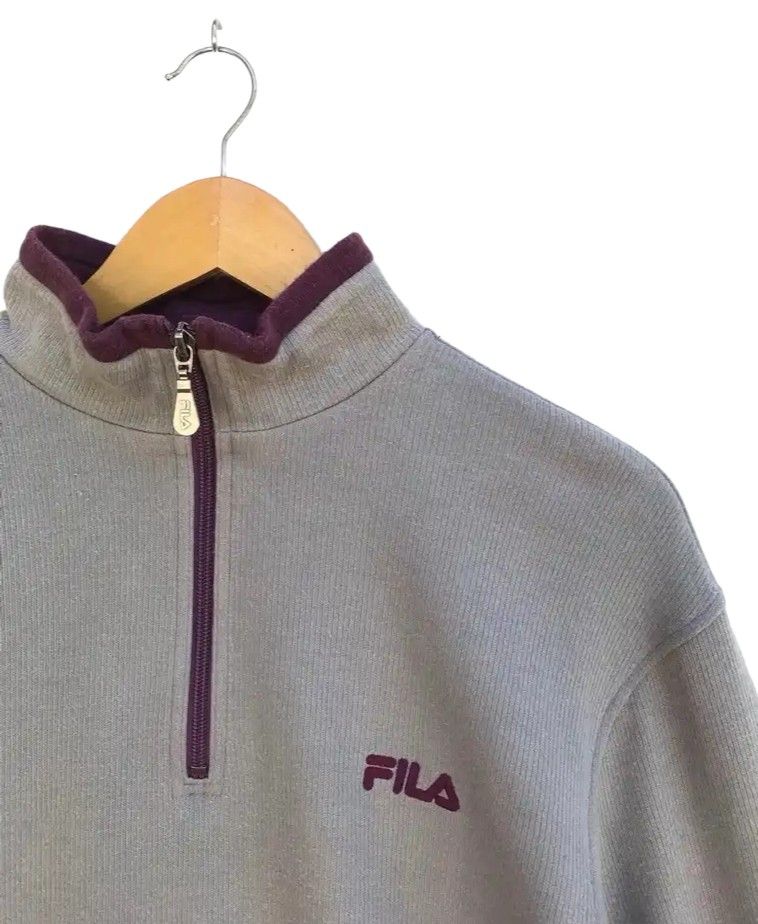 Vintage Fila Small Logo, Men's Fashion, Activewear on Carousell