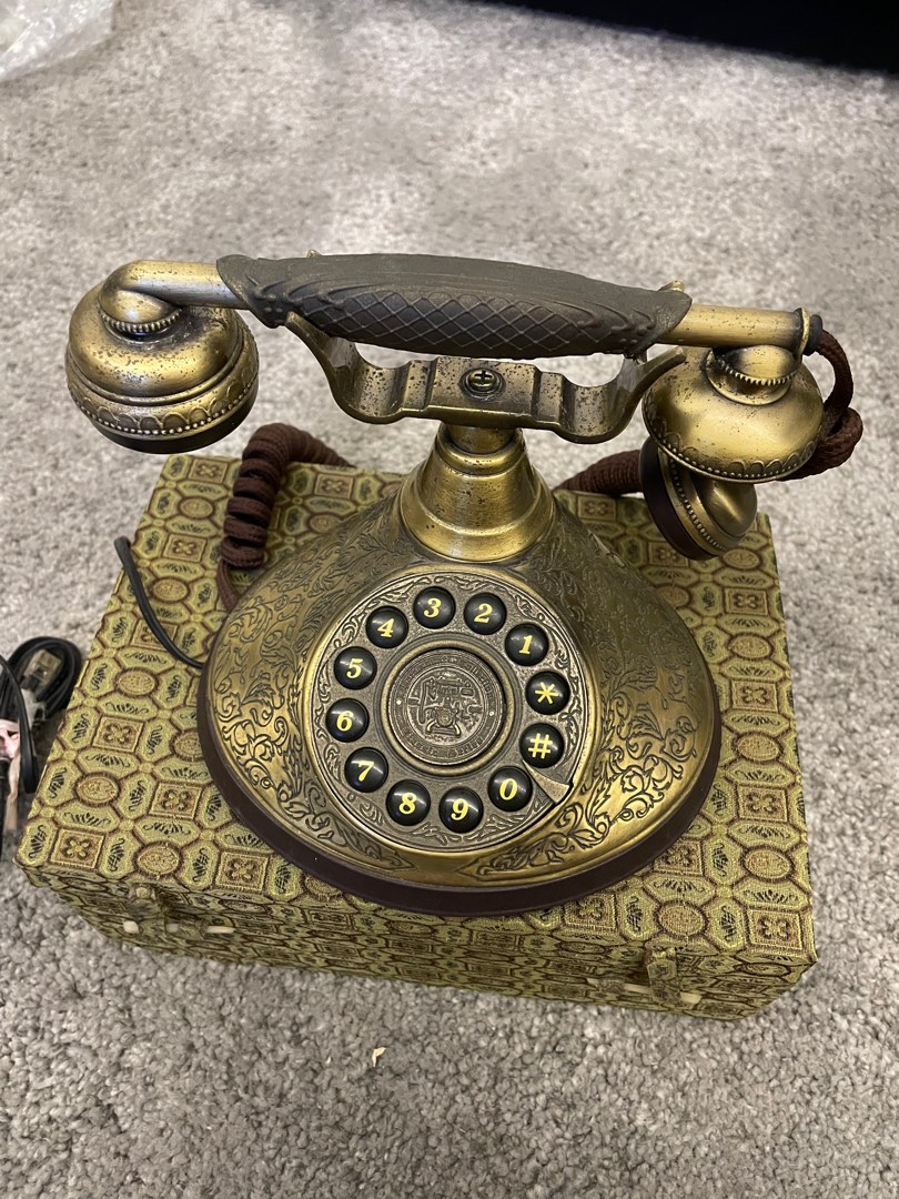 Vintage Telephone Set, Hobbies & Toys, Memorabilia & Collectibles ...