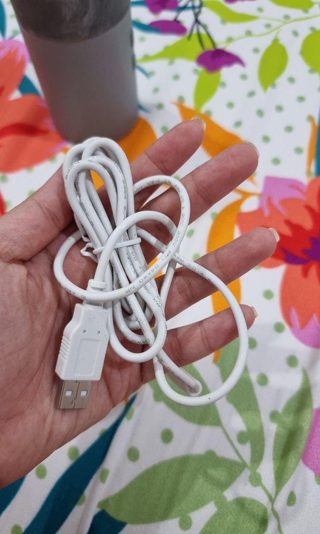 Viya Young Living Car Diffuser, Health & Nutrition, Health Supplements ...