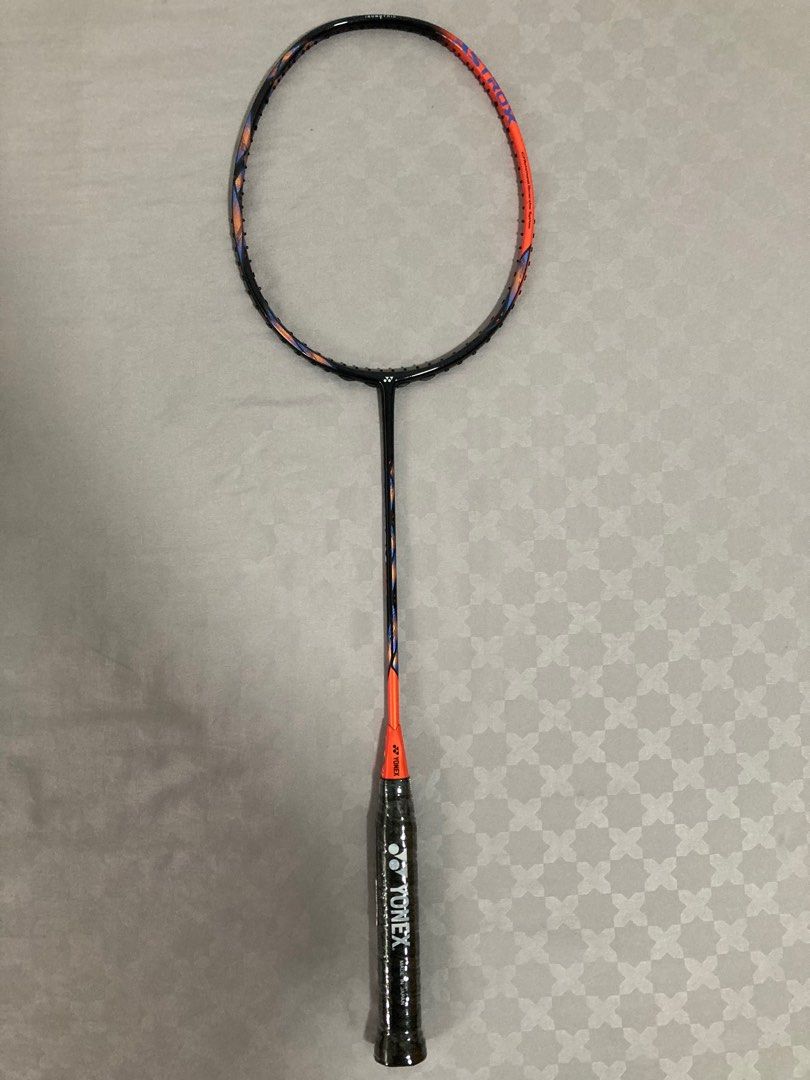 YONEX 77 Pro, Sports Equipment, Sports & Games, Racket & Ball Sports on ...