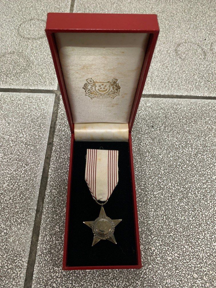 [17 UPLD 022] Pingat Bakri Setia (Long Service) Medal, Hobbies & Toys ...