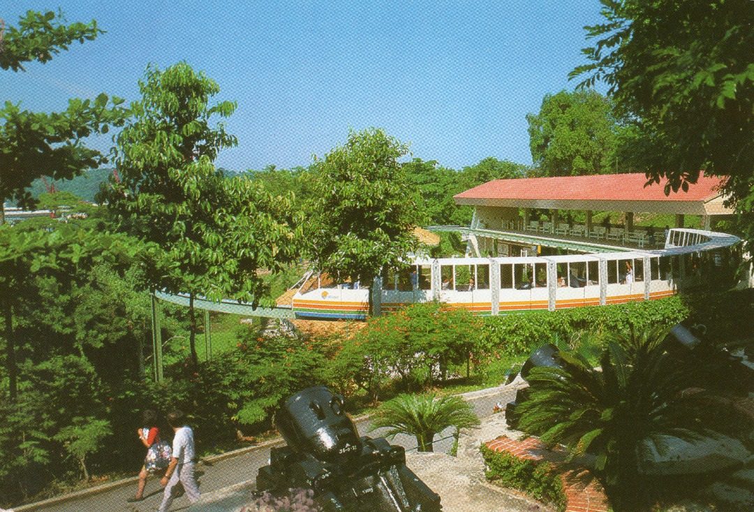 1980s Sentosa Monorail at its Fort Siloso Station. Early S'pore ...
